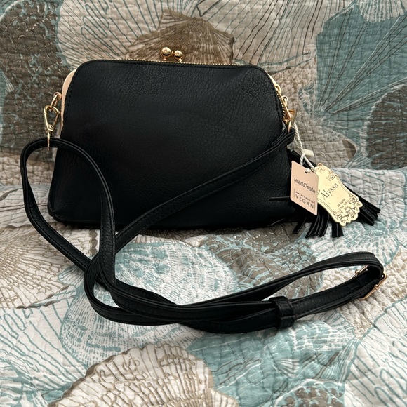 Alyssa | Accessories | New Alyssa Black Gold Three Compartment With ...